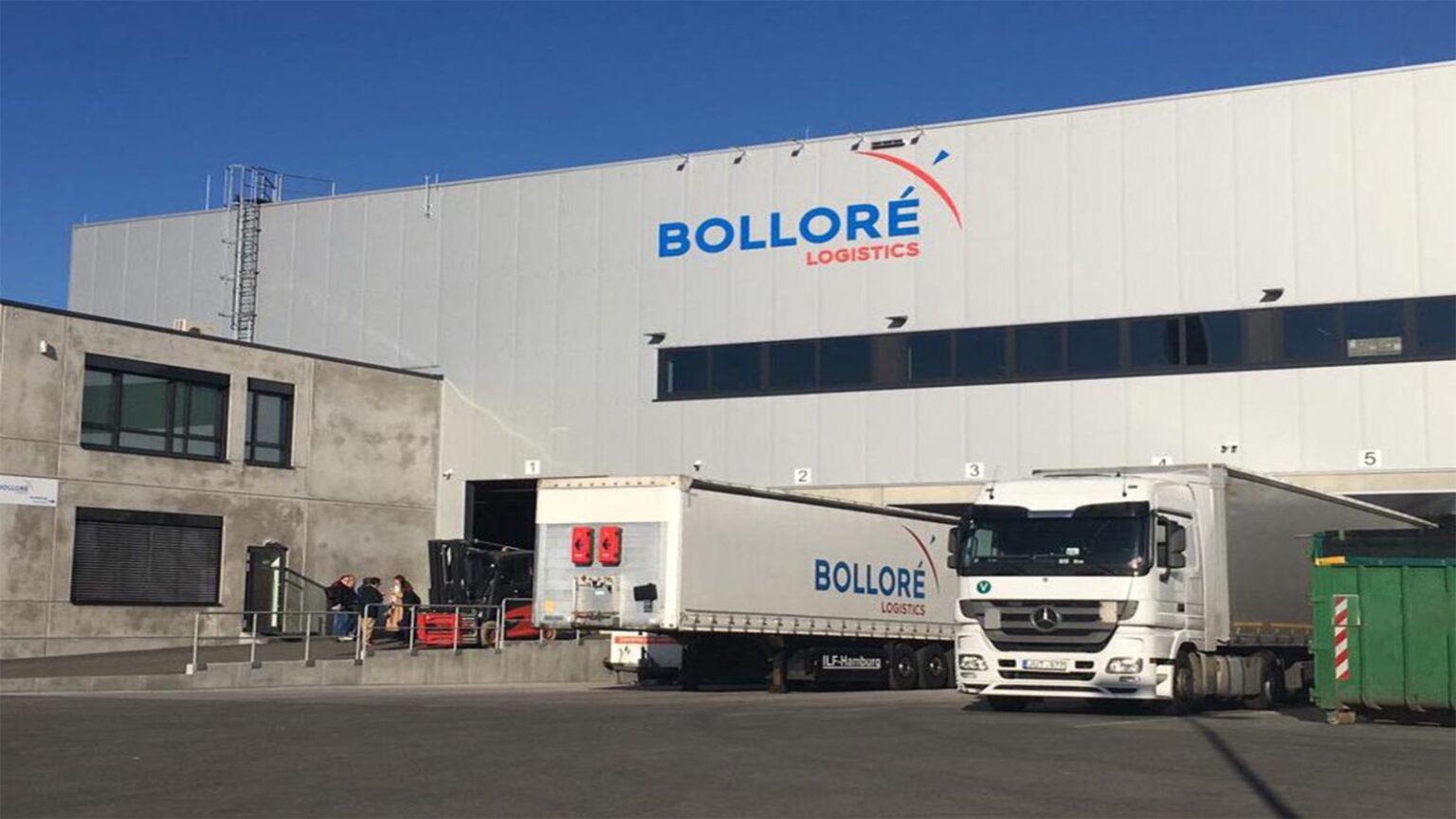 COMMUNIQUE : Cession de Bolloré Africa Logistics au Groupe MSC